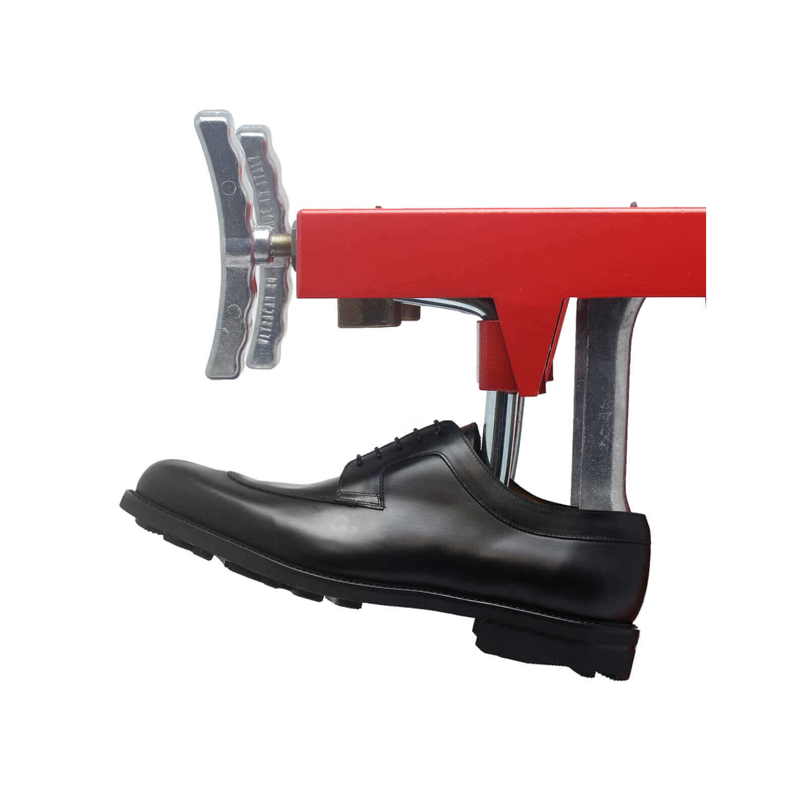 Stretching shoe insteps