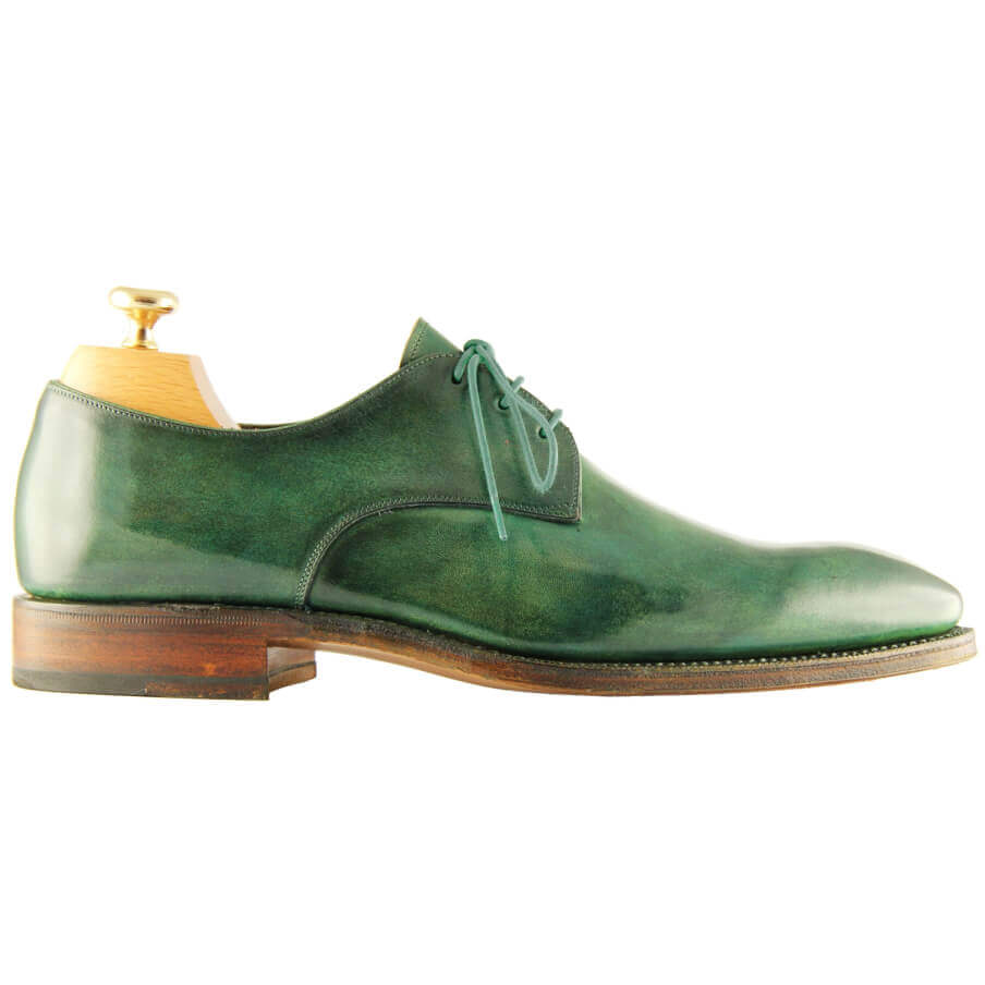 Leather shoe patina: graceful ageing for your shoes